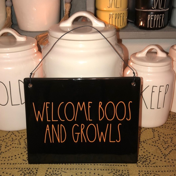 Rae Dunn | Holiday | Rae Dunn Welcome Boos And Growls Hanging Plaque ...